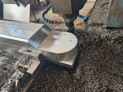 New Gantry CNC Milling for Custom Anchor Manufacturing | Posidonia