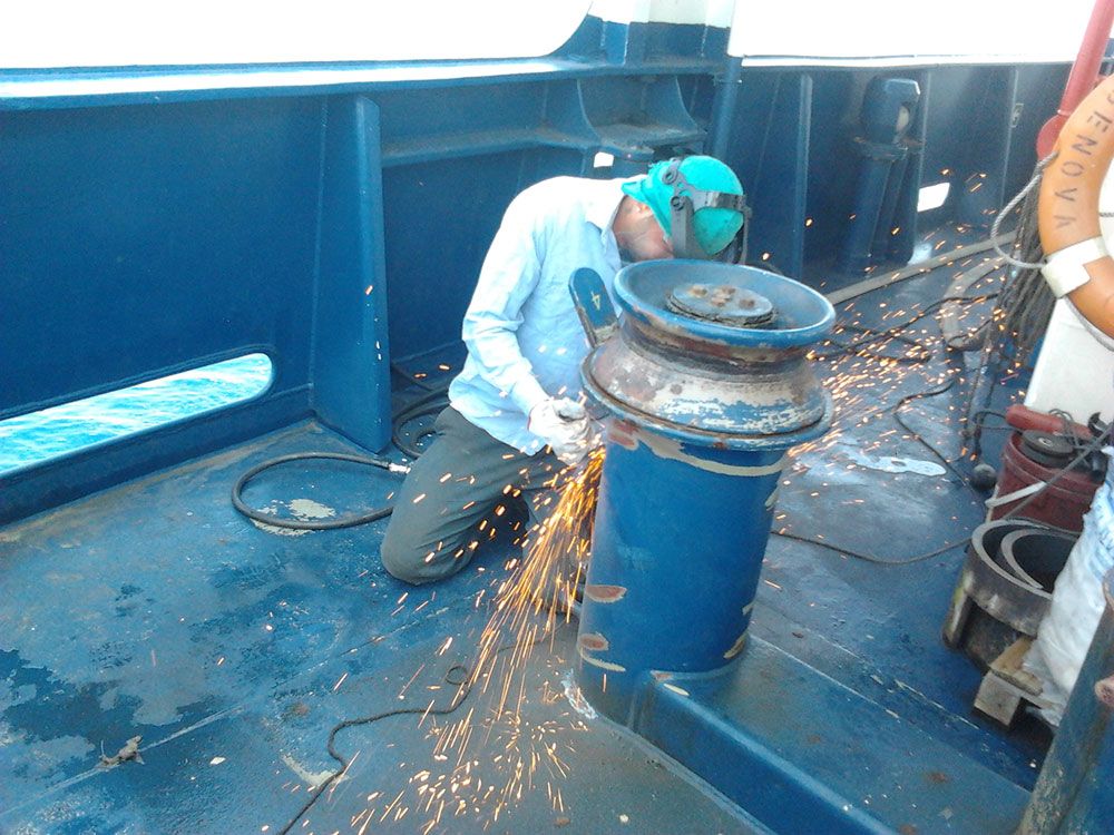 Anchor and Chain Installation | Posidonia Services