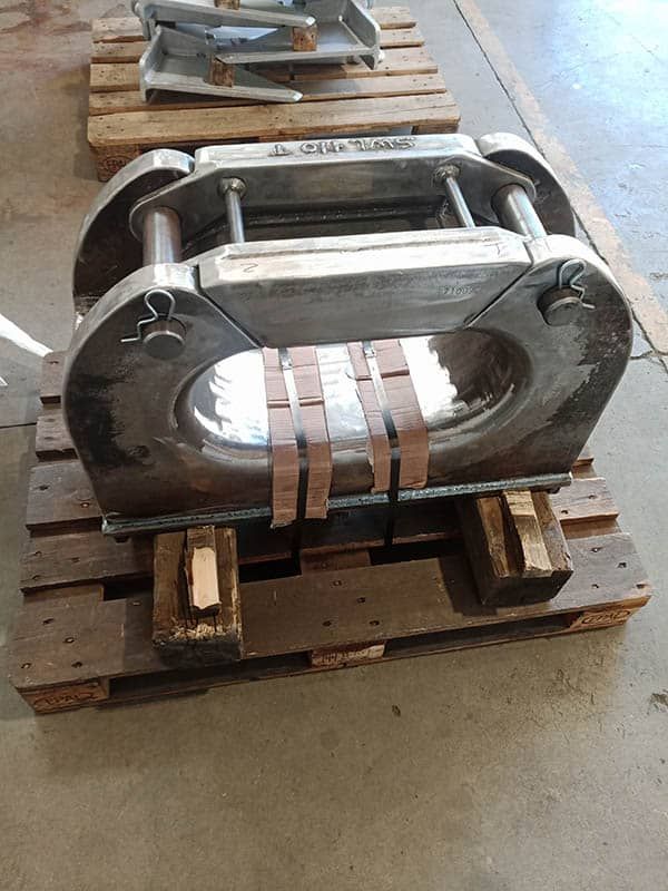 Panama Chock and Openable Chock | Posidonia Deck Equipment