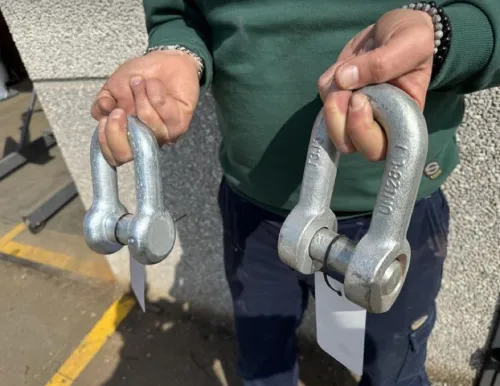 What’s the Difference Between a Standard Shackle and a Type D Shackle?